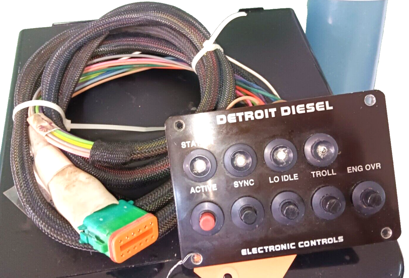 23517557 DETROIT DIESEL ELECTRONIC CONTROL PANEL