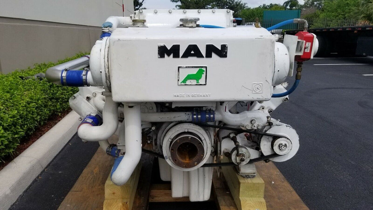MAN D2842 LE, DIESEL MARINE ENGINE, V-12 760 HP, BOBTAIL, 1354.6 HOURS