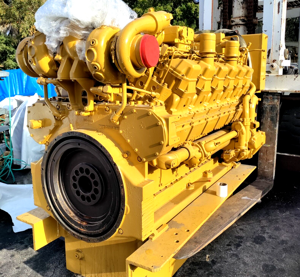 CAT Caterpillar 3512-DITA -900HP - DIESEL MARINE ENGINE - RUNNING TAKE