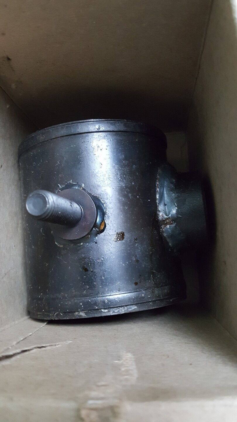 JOHN DEERE ORIGINAL OEM Adapter Fitting #RE522584