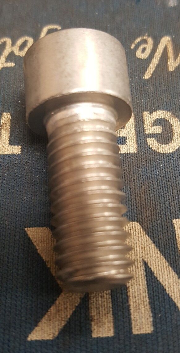 New OEM Genuine Volvo HEX Screw 941812