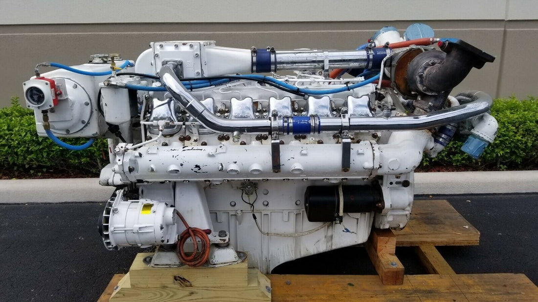 MAN D2842 LE, DIESEL MARINE ENGINE, V-12 760 HP, BOBTAIL, 1354.6 HOURS